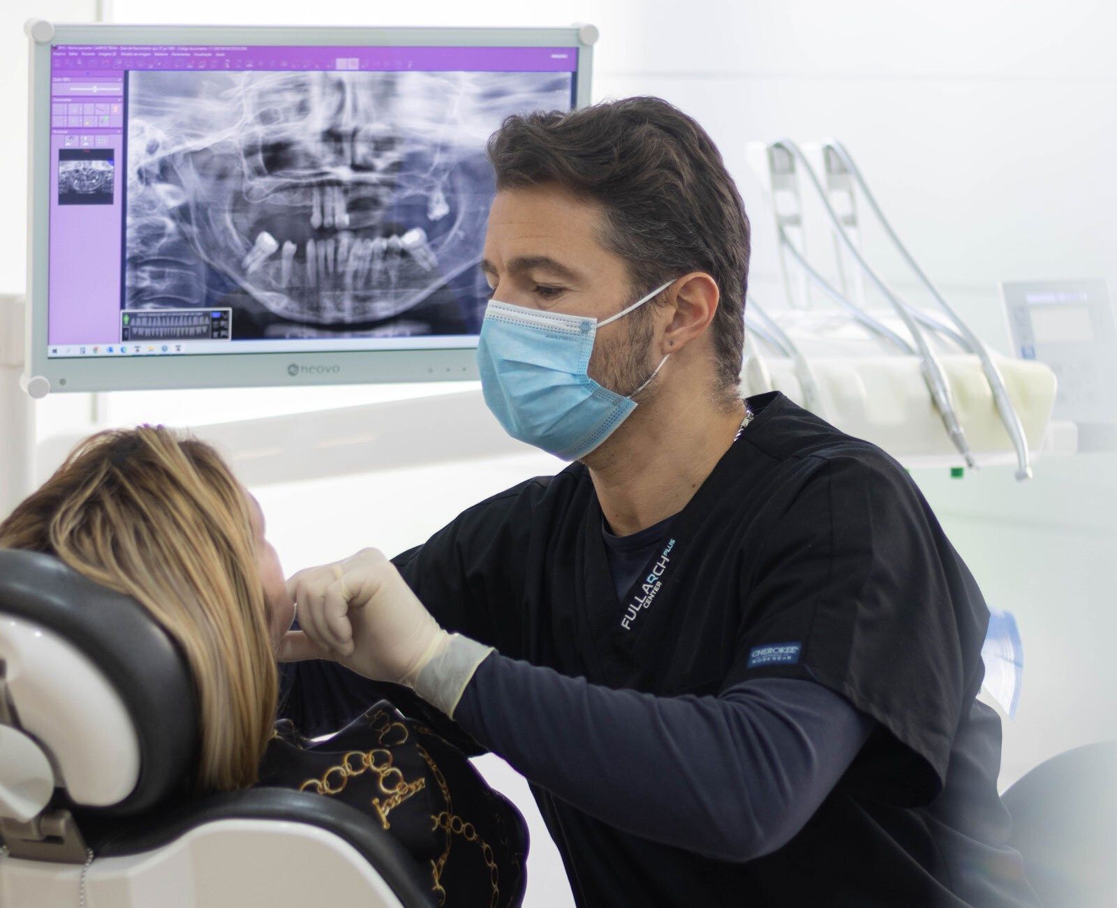 Pikos Institute Unveils New Course on Injection Molding and the ...